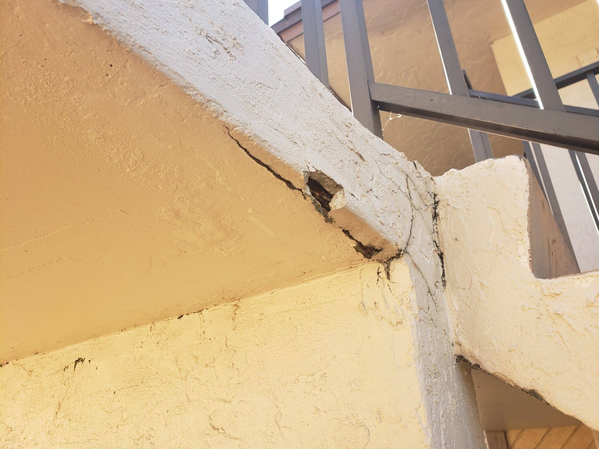 Stucco Restoration: Common Issues and How to Fix Them